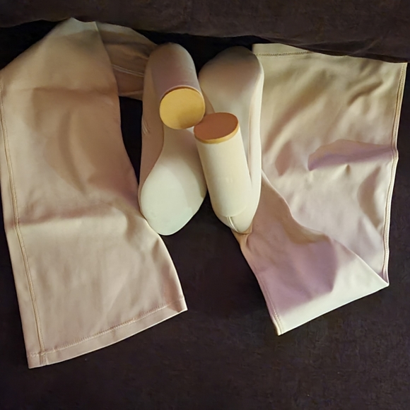 Loud Factory | Shoes | The Loud Factory Shayla Open Toes Above The Knee ...